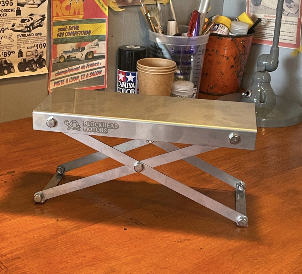 Blockhead Motors Stainless steel RC car stand - House of RC
