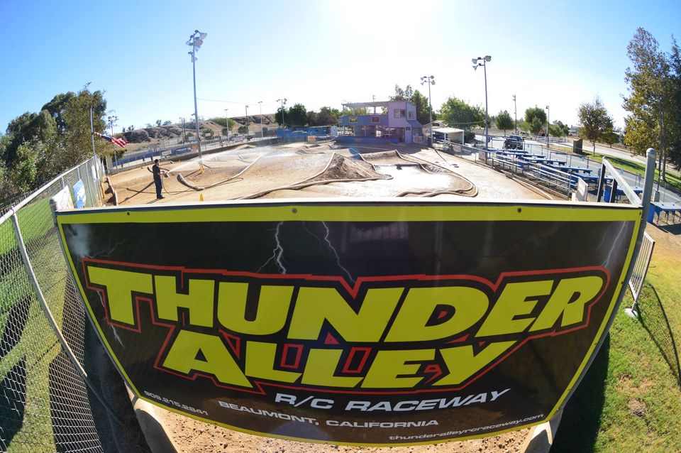 Thunder Alley R/C Raceway - House of RC